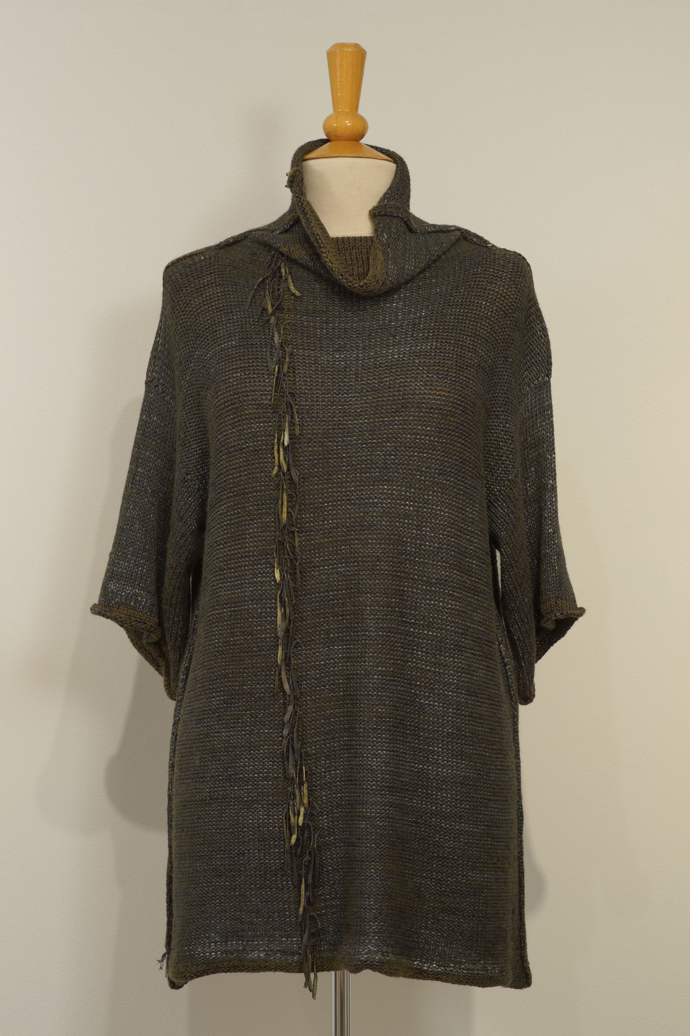 Friends of Mary – Virtual Exhibition – Textile Center